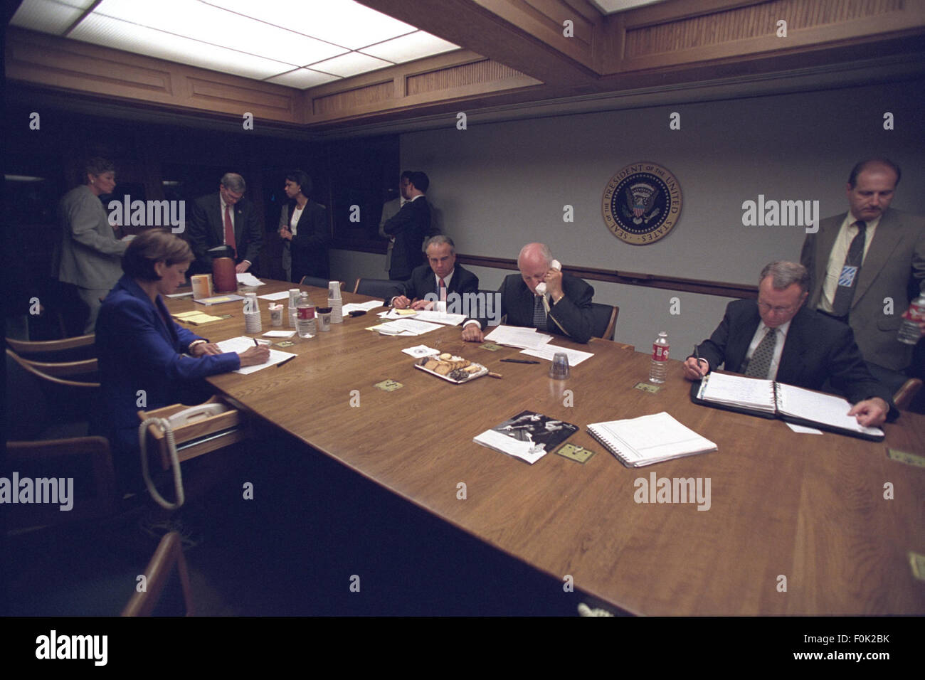 V1542-01 Vice President Cheney with Senior Staff in the President's ...