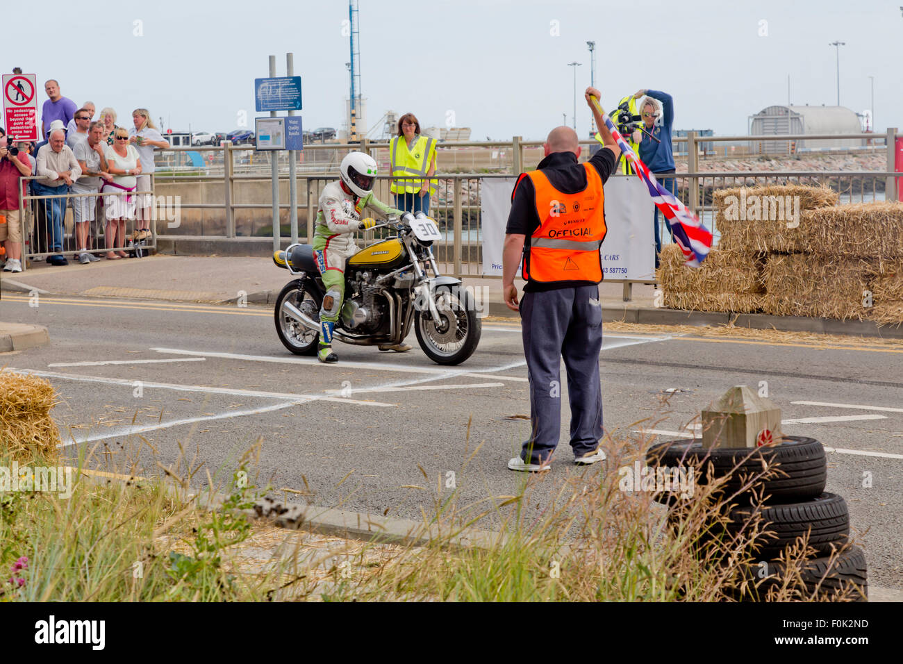 Ariel arrow hi-res stock photography and images - Alamy