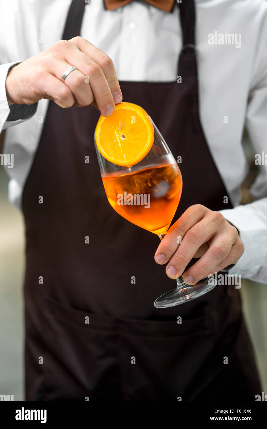 Barman making cocktail Stock Photo - Alamy