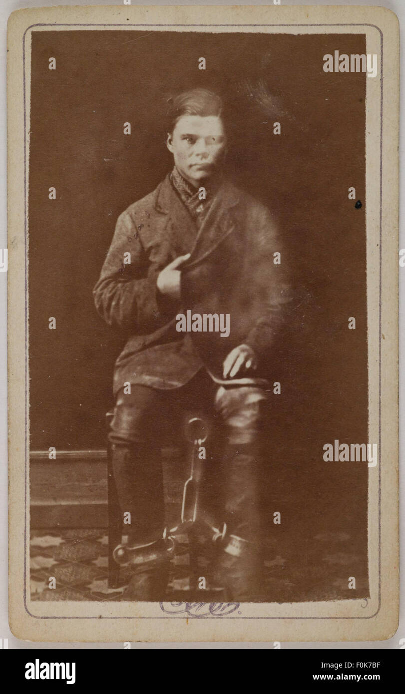 Man with chains hi-res stock photography and images - Alamy