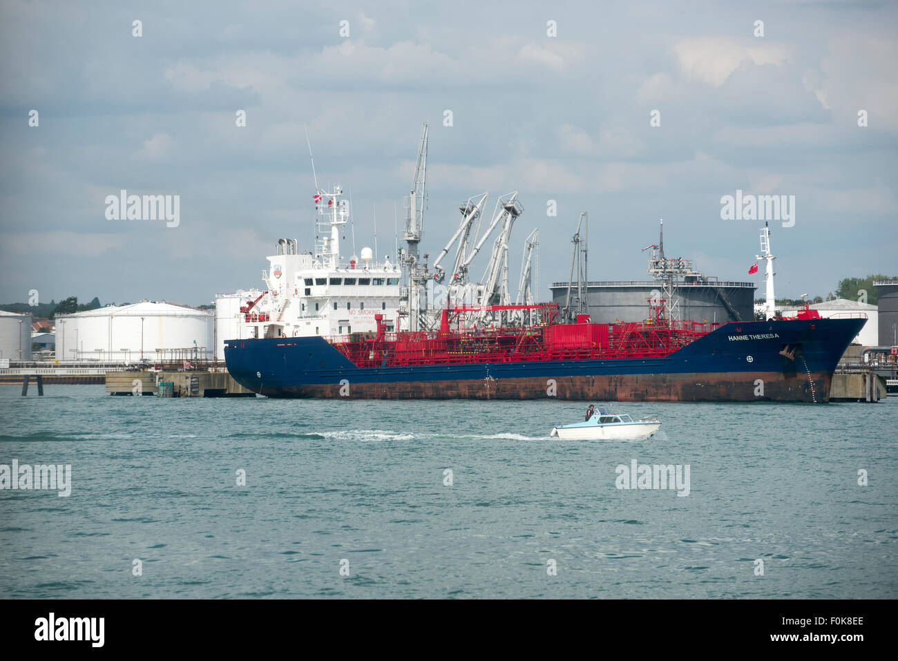 Oil tanker discharging water hi-res stock photography and images - Alamy