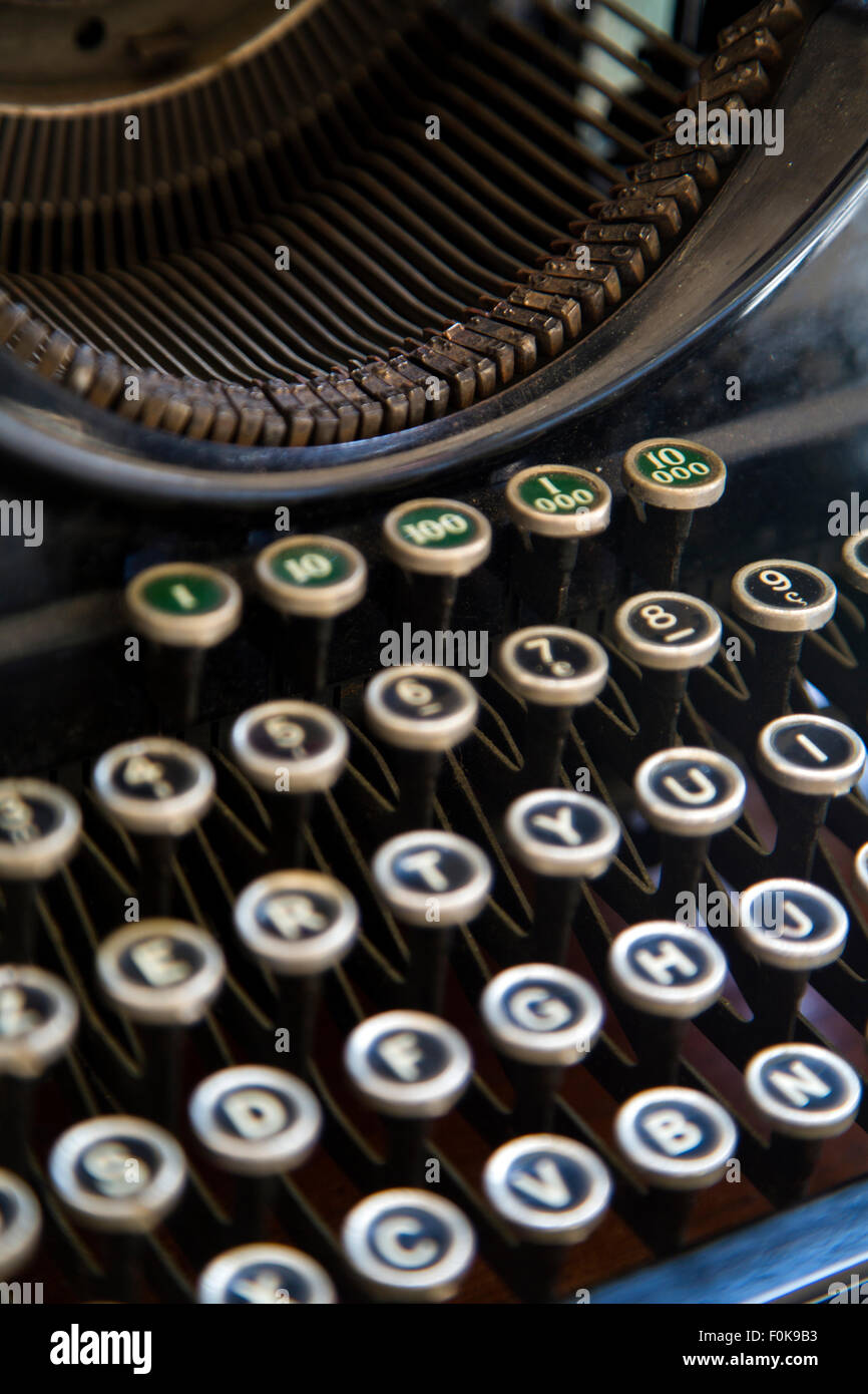 Closeup retro typewriter keyboard hi-res stock photography and images ...