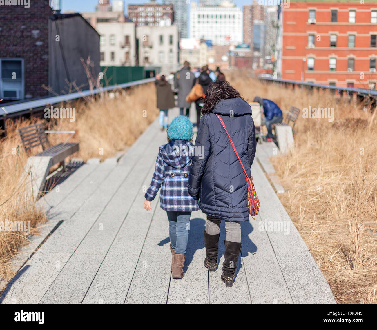 New york manhattan high line winter hi-res stock photography and images ...