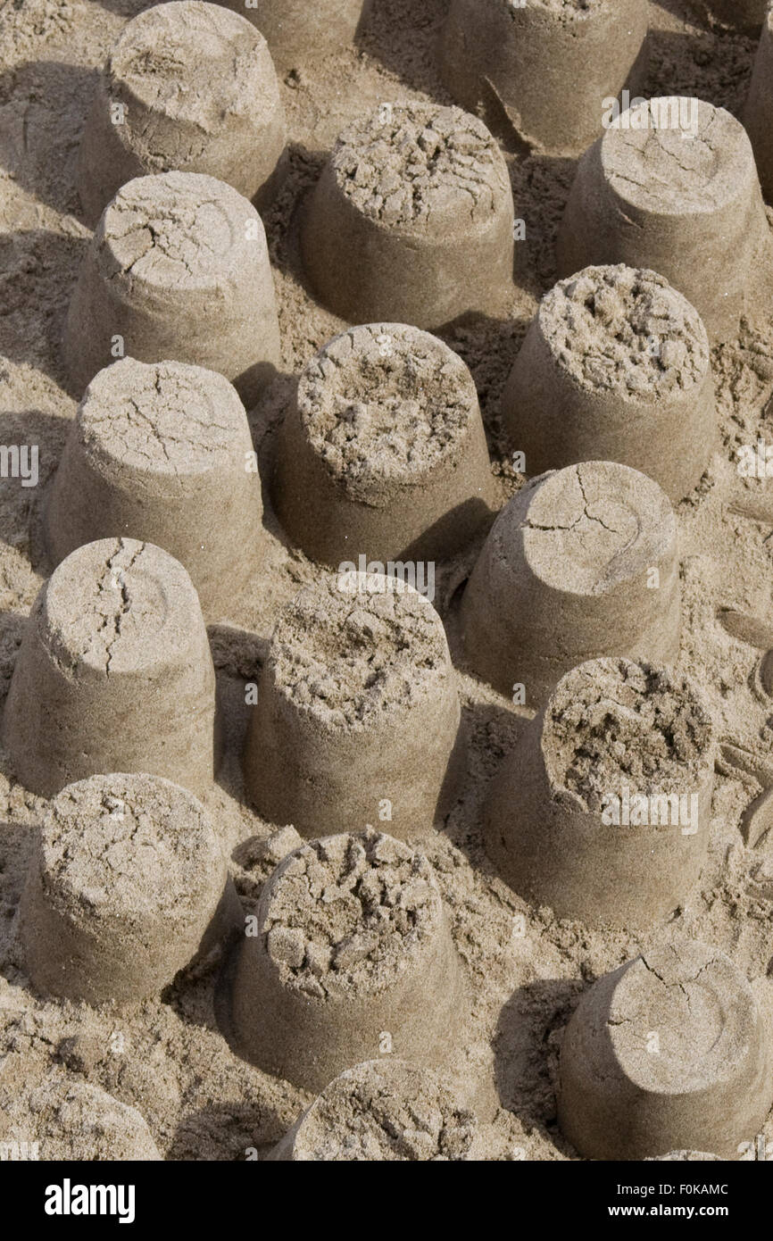 Sandcastle structure hi-res stock photography and images - Alamy