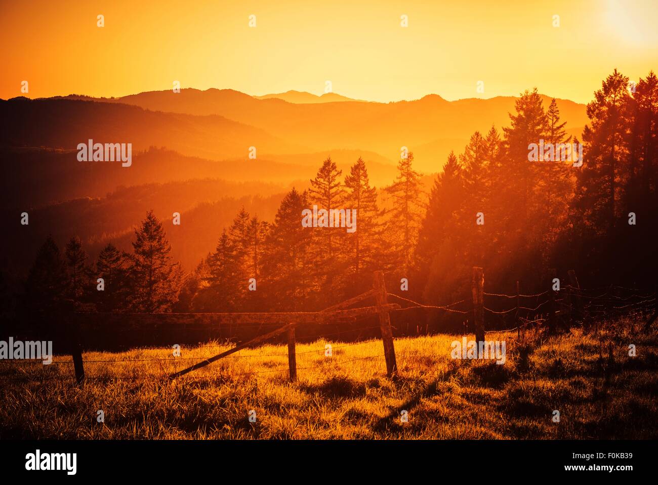 California Hills Sunset. Beautiful Scenic Sunset in Northern California ...