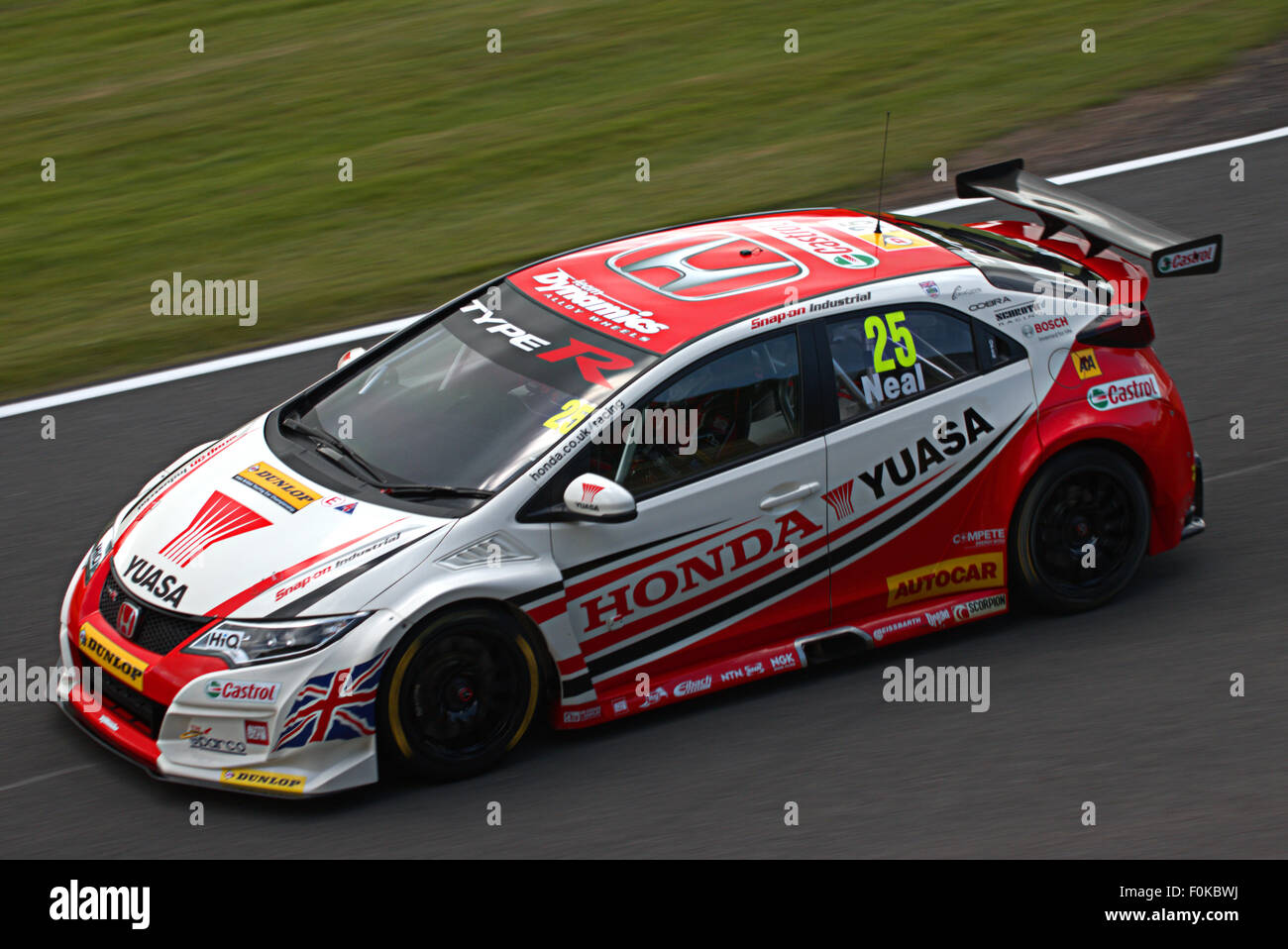 Matt Neal at Knickerbrook in his Honda Yuasa Racing Civic Type R Oulton ...