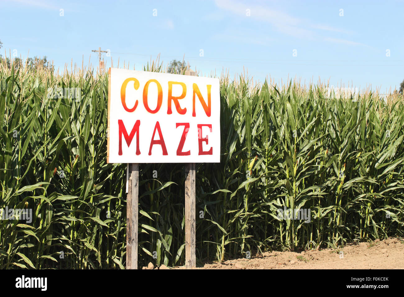 Corn maze sign corn maze sign hi-res stock photography and images - Alamy