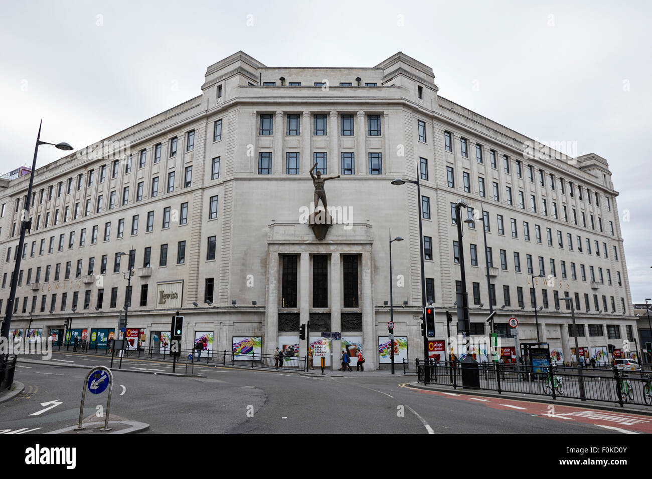 Lewis's liverpool hi-res stock photography and images - Alamy