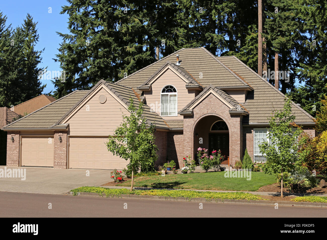 Beautiful Family Home in Suburban Neighborhood Stock Photo - Alamy