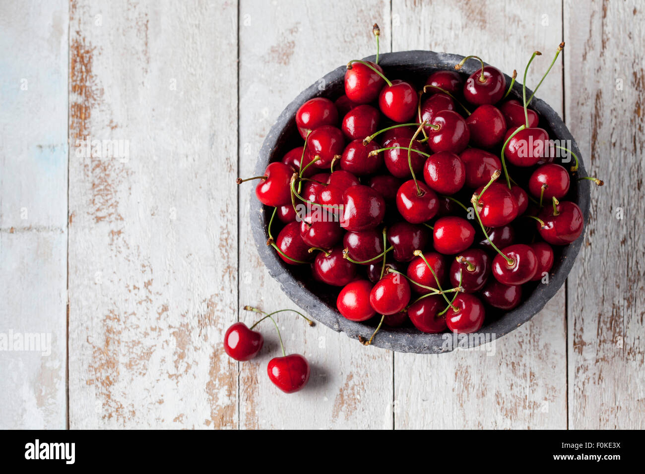 Bowl of cherries Stock Photo - Alamy