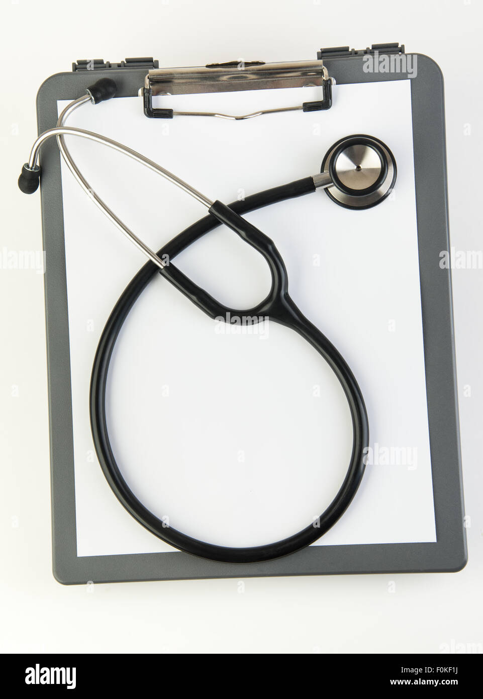 Doctor clipboard chart hi-res stock photography and images - Alamy