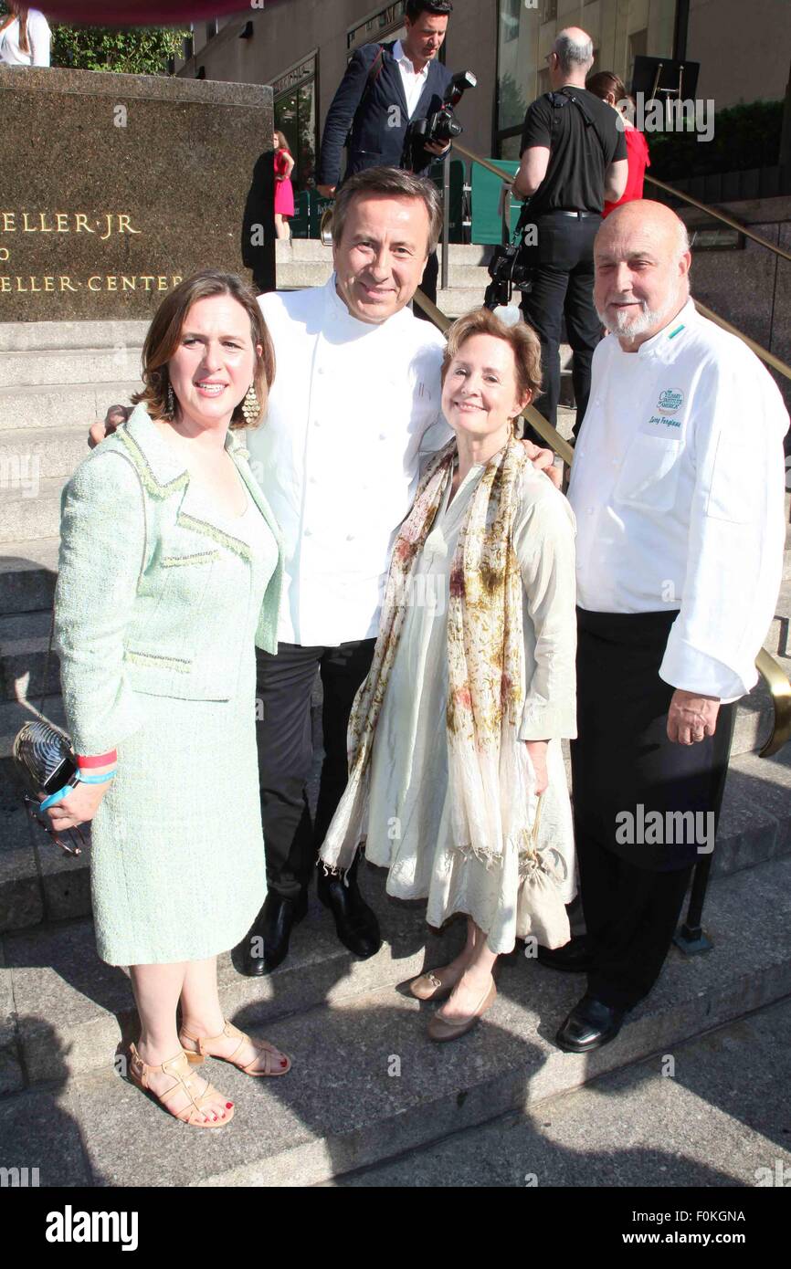 30th Annual Chef's Tribute To Citymeals-On-Wheels at Rockefeller Center ...