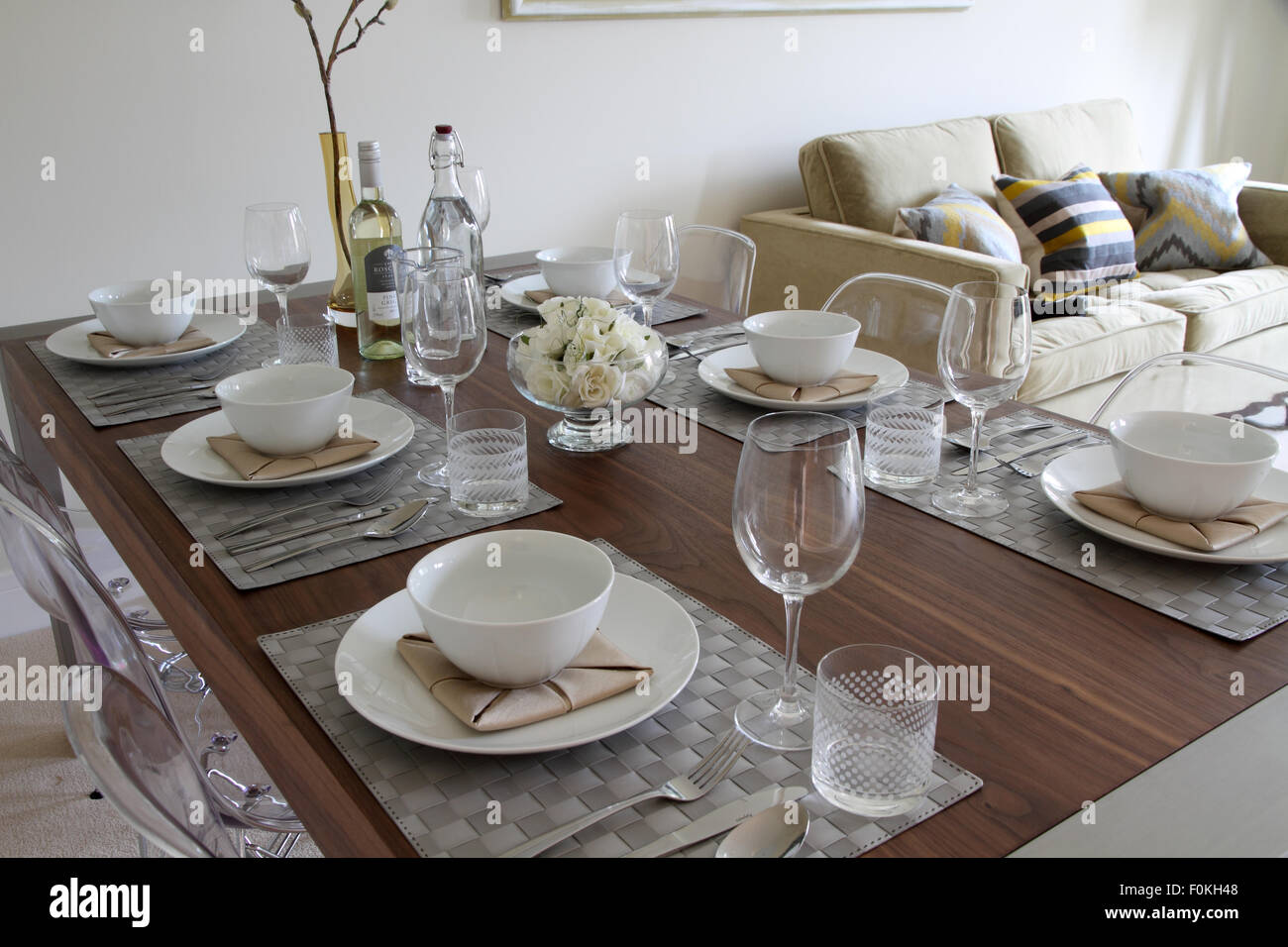 table laid for desert Stock Photo - Alamy