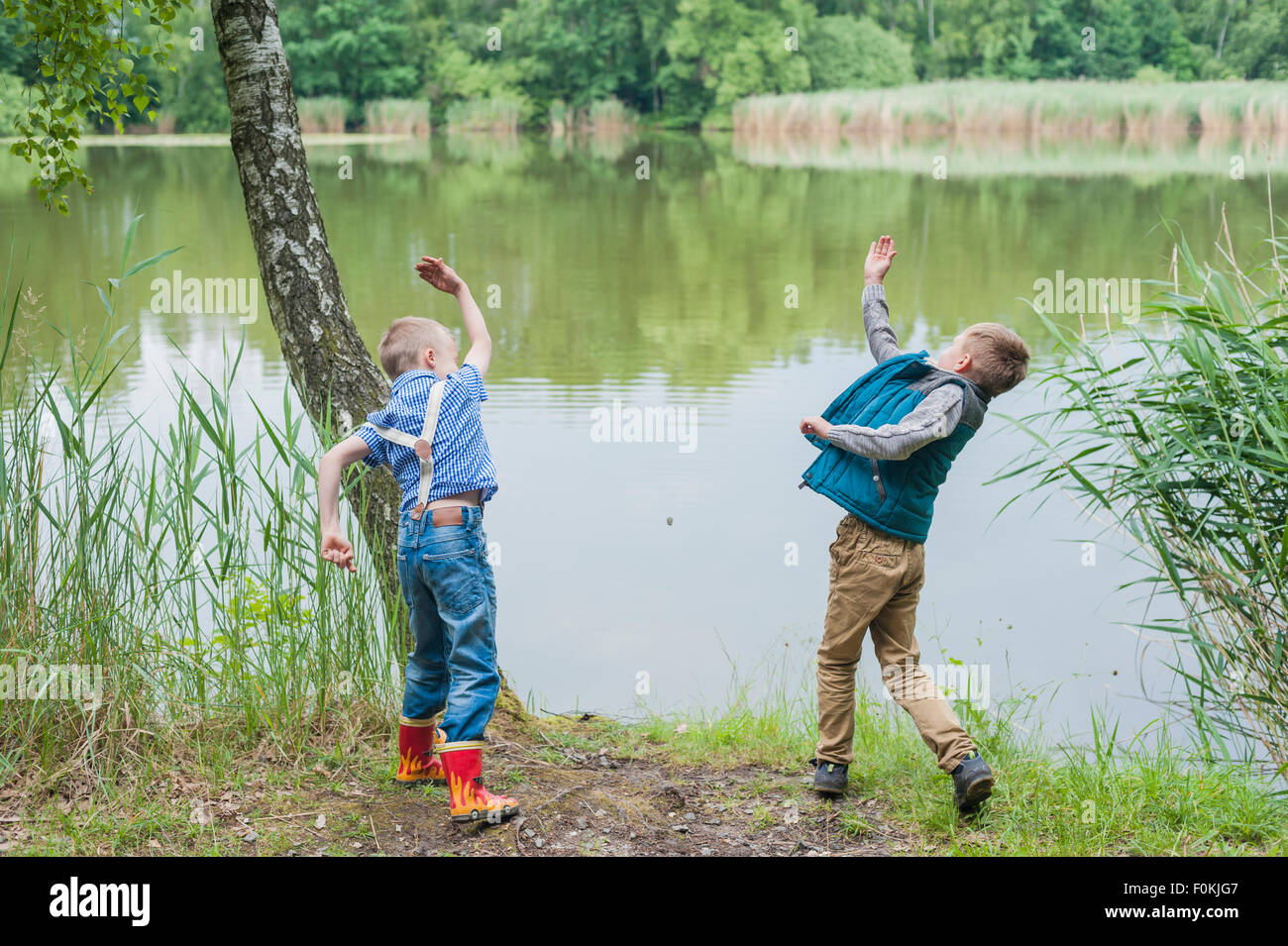 Stone throwing competition hi-res stock photography and images - Alamy