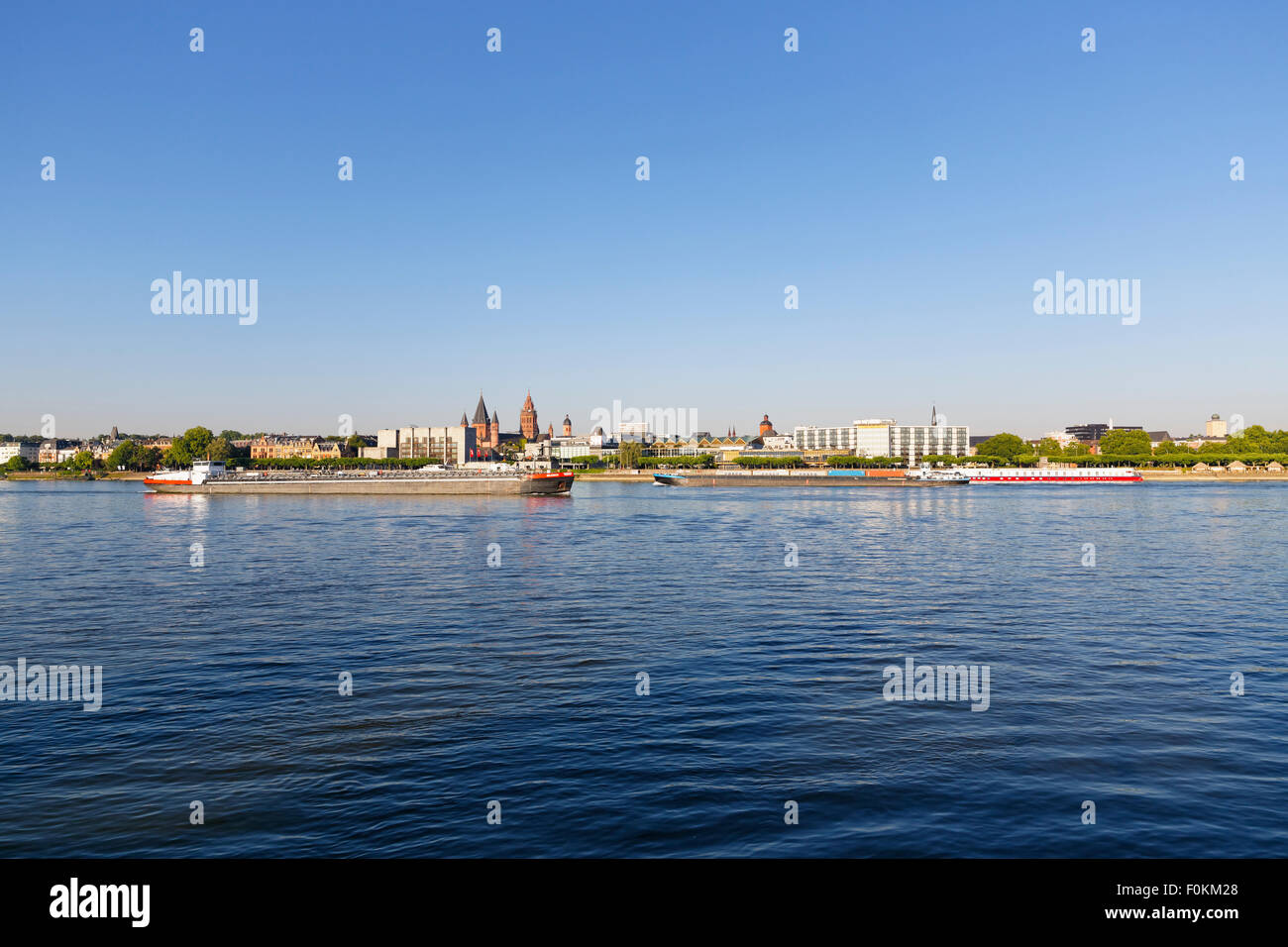 Mainz germany skyline hi-res stock photography and images - Alamy