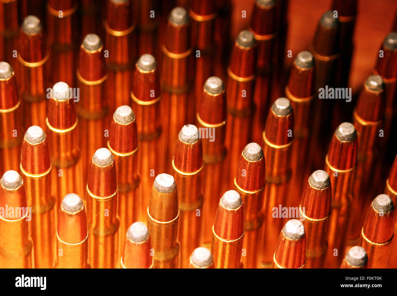 High explosive shells hi-res stock photography and images - Alamy