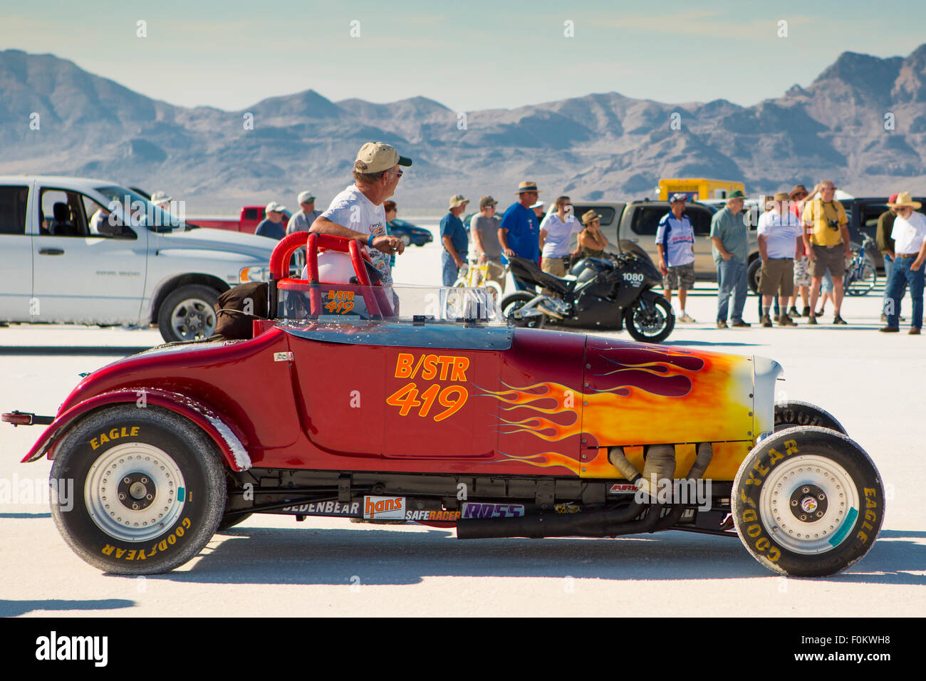 Drag race starting line hi-res stock photography and images - Alamy