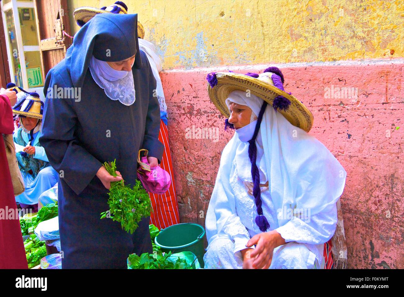 Berber vendors market tangier morocco hi-res stock photography and ...
