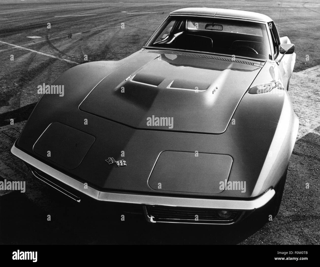 Car chevrolet corvette mako shark hi-res stock photography and images ...