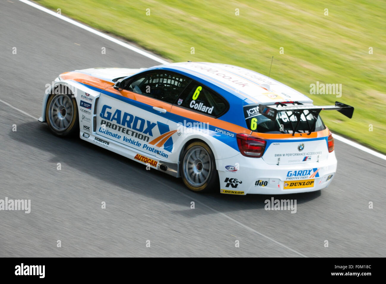 Rob Collard at Druids in his Team JCT600 with GardX BMW 125i M Sport ...