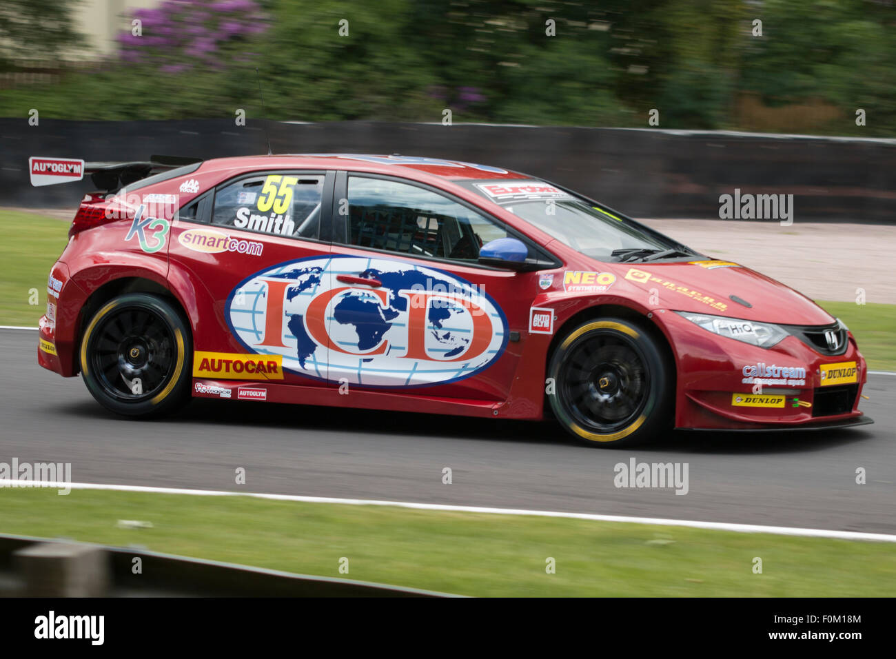 Jeff Smith at Druids in his Eurotech Racing Civic Type R Oulton Park ...