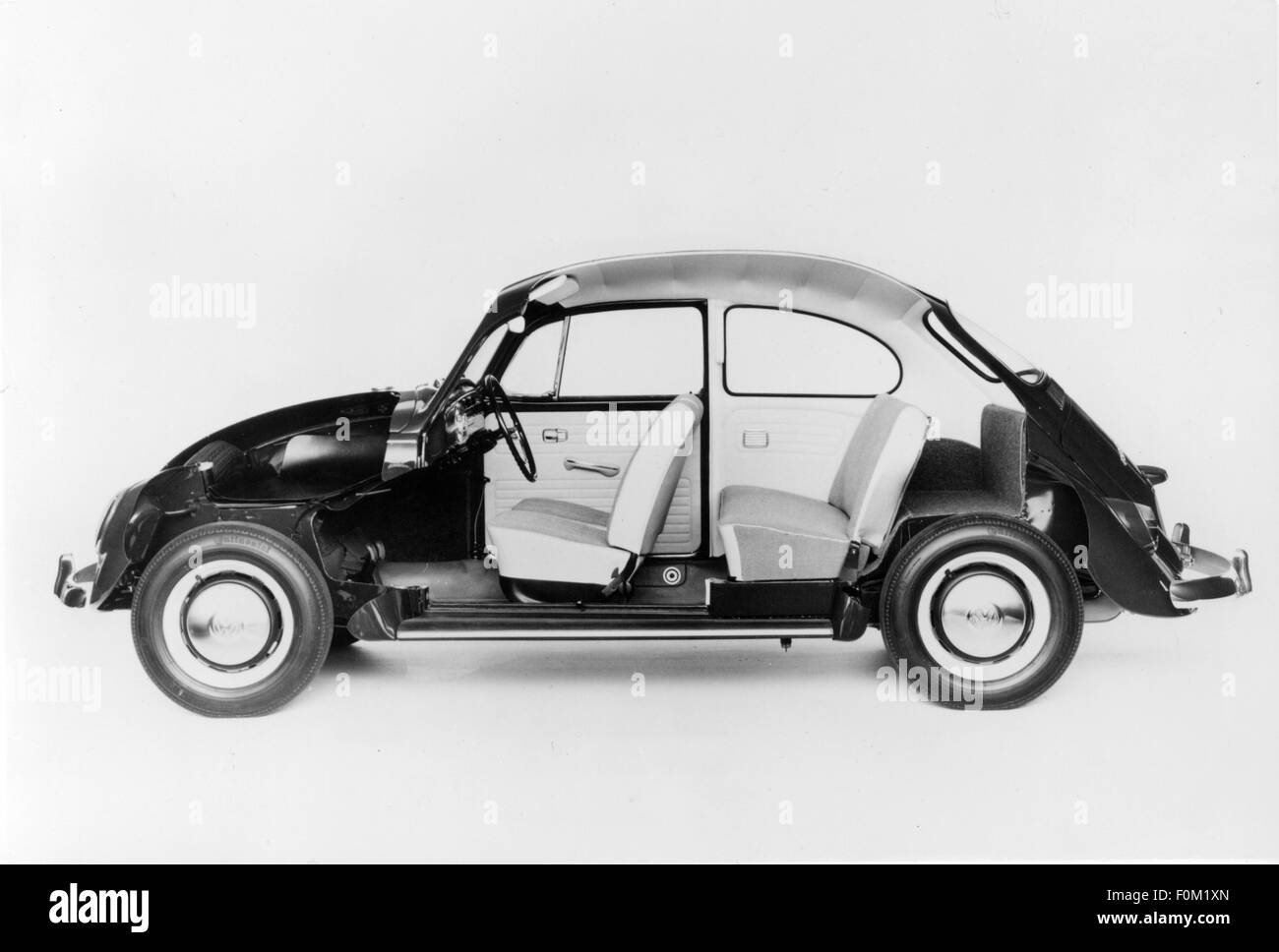 1960s volkswagen beetle side view High Resolution Stock Photography and ...