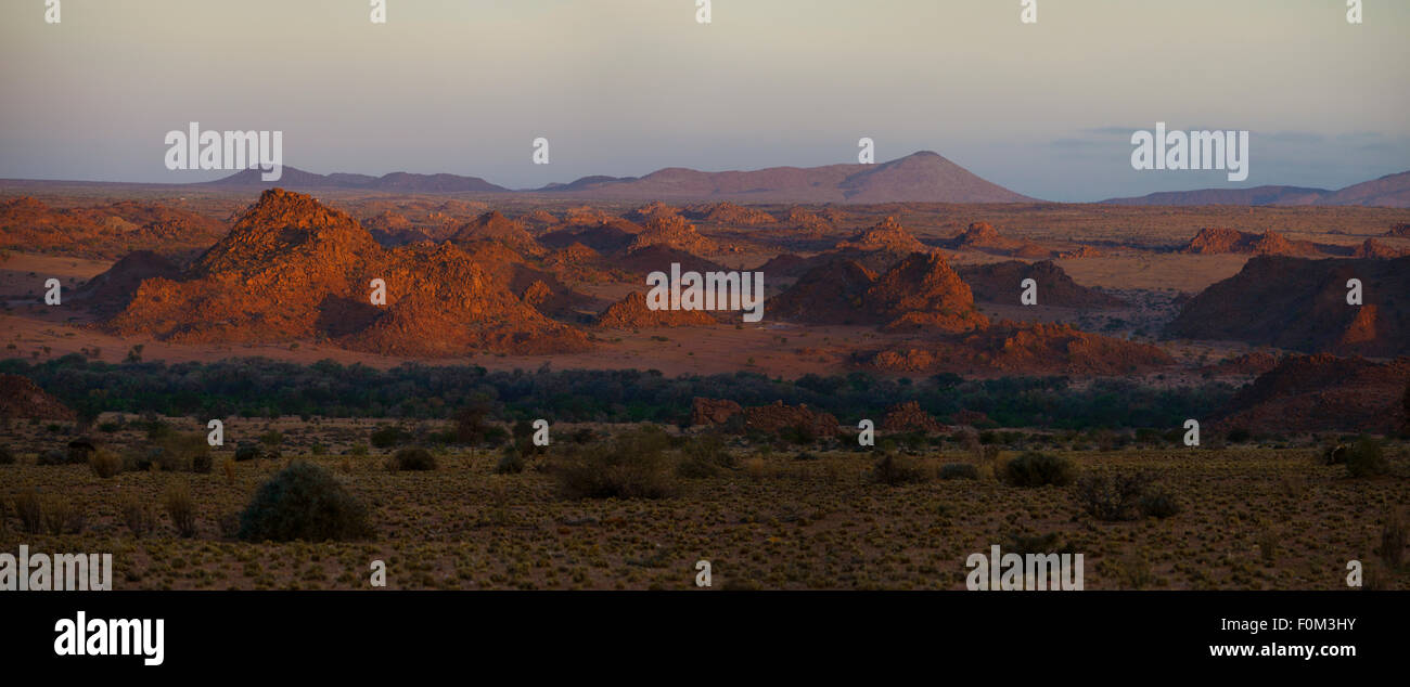 Hills africa hi-res stock photography and images - Alamy