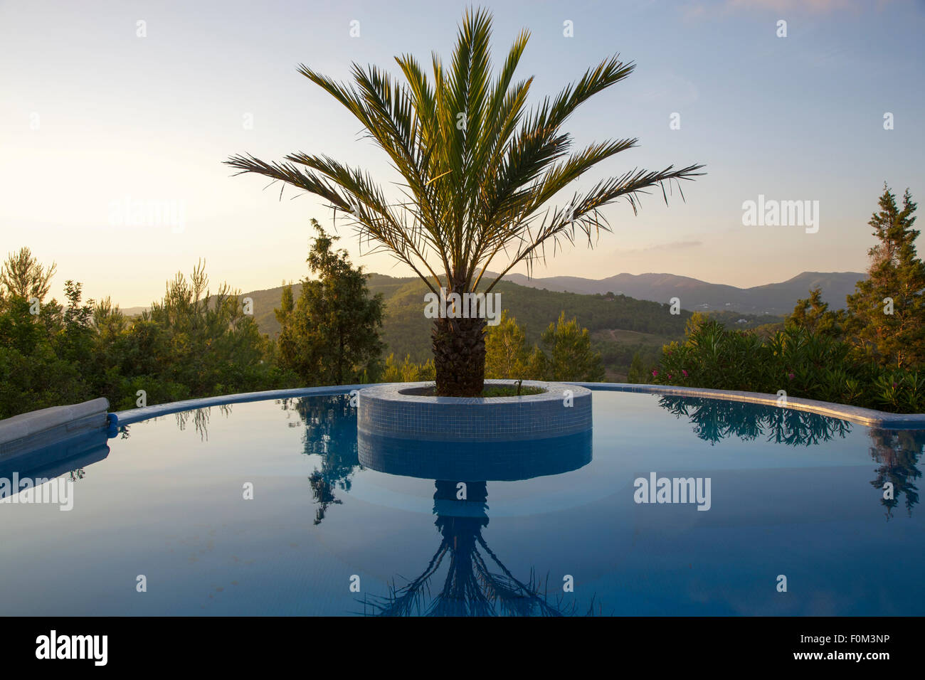 Beautiful Pools And Patios