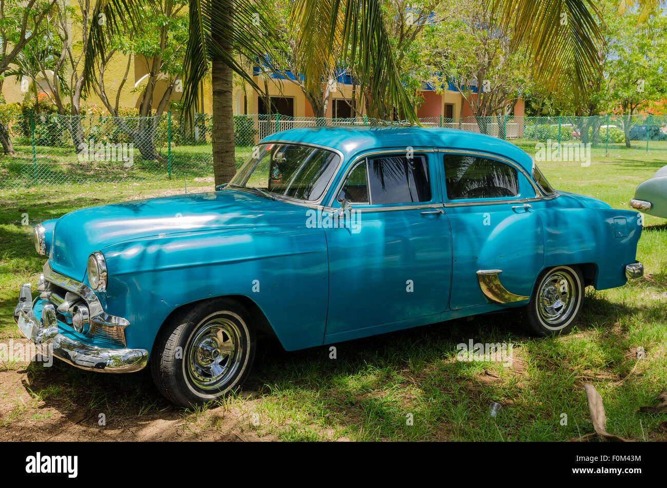 Cuba antique car taxi nostalgia hi-res stock photography and images - Alamy