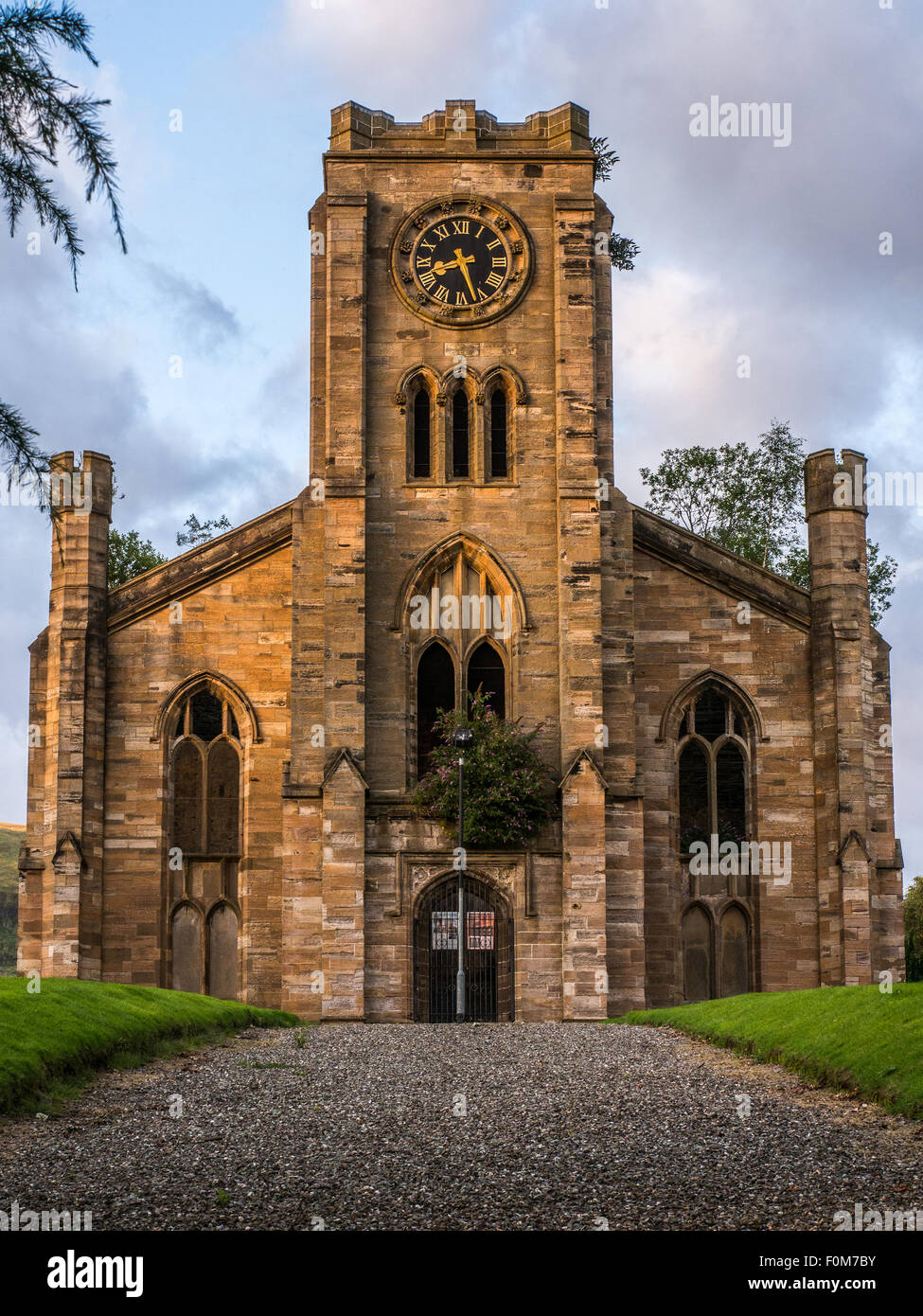 High Kirk of Campsie, Lennoxtown, Scotland Stock Photo - Alamy