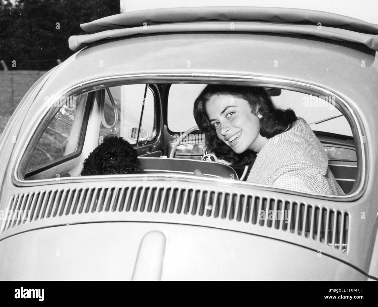 Looking through car rear window Black and White Stock Photos & Images ...