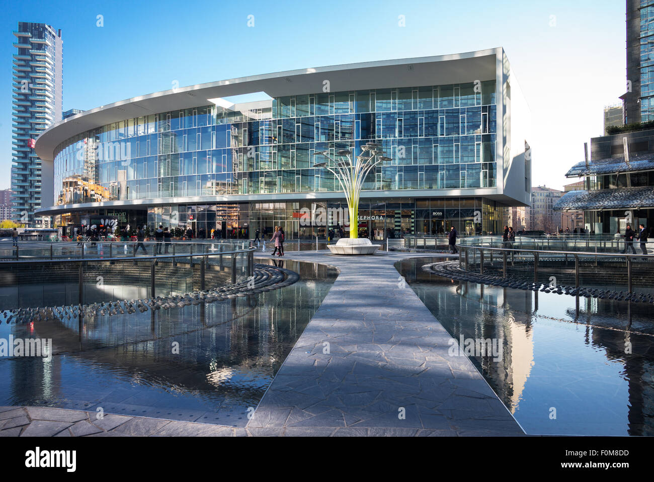 Italy, Milan, Porta Nuova, the sinuous Porta Nuova building Stock Photo ...