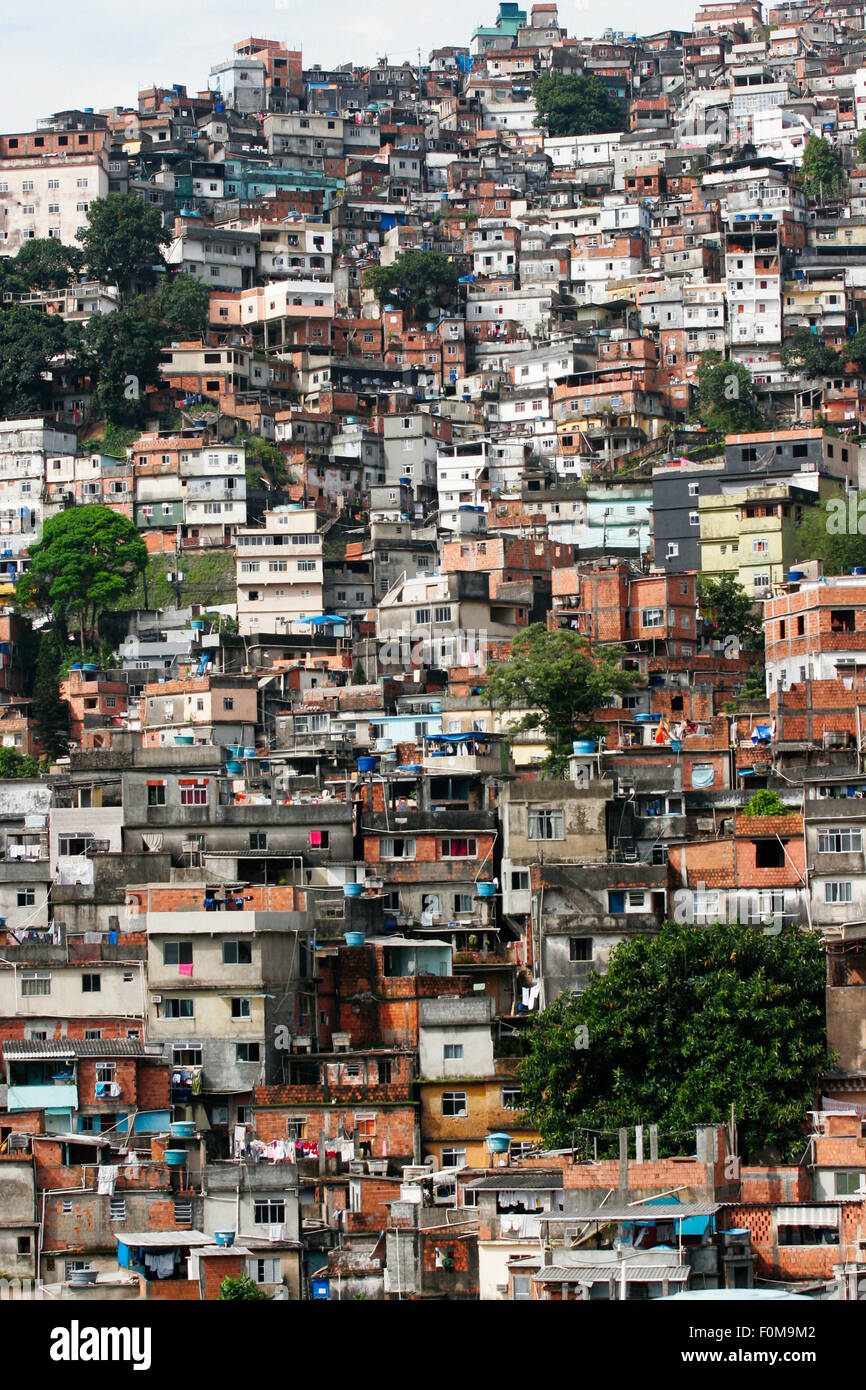 Favela brazil hi-res stock photography and images - Alamy