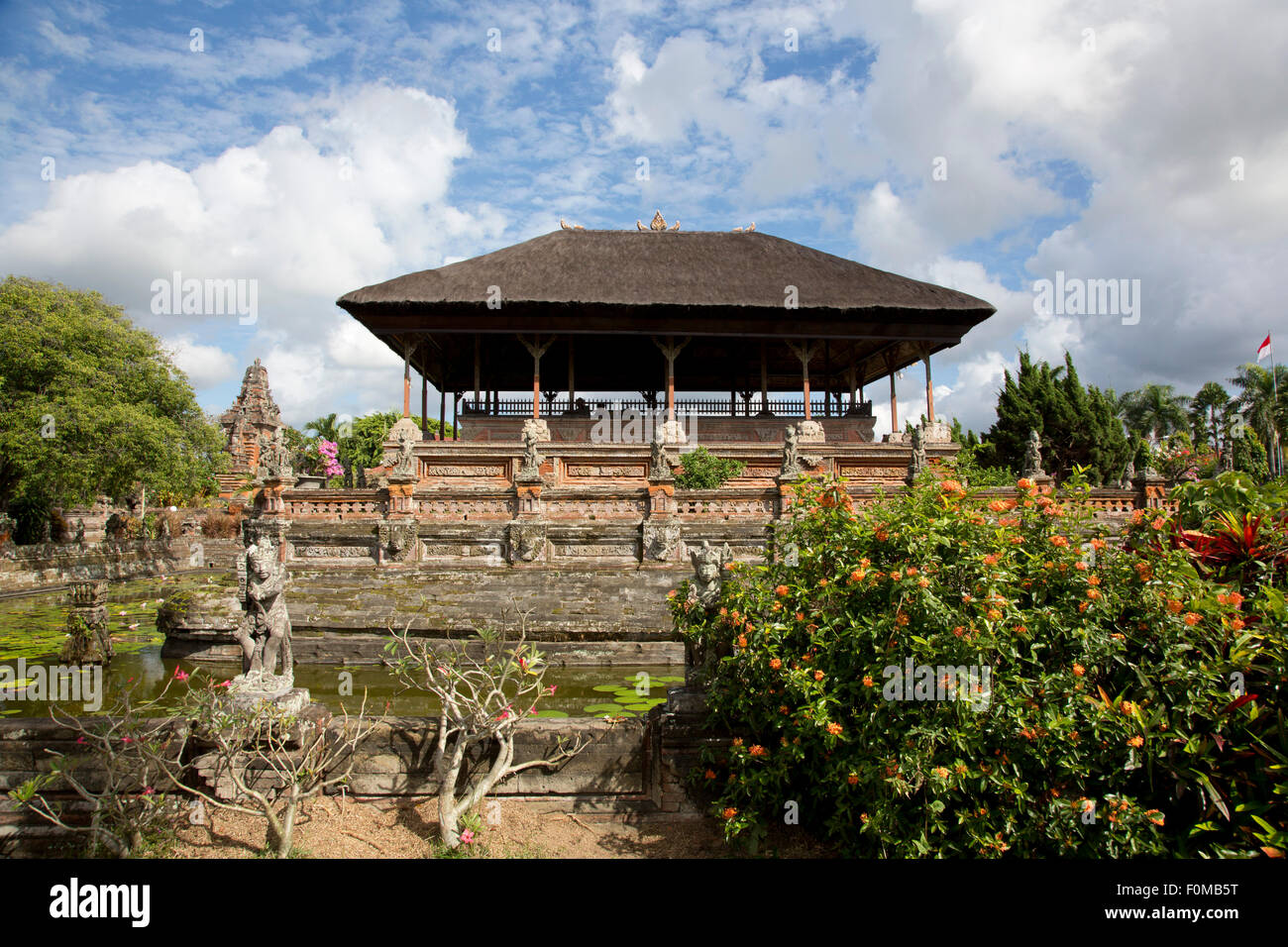 The Royal Courts of Justice in Klungkung Bali Stock Photo - Alamy