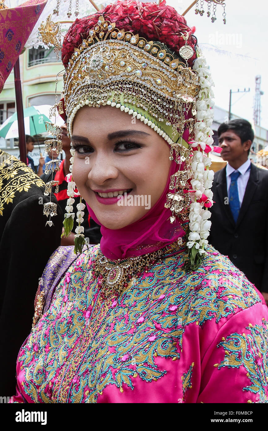 Lhokseumawe, Indonesia. 18th Aug, 2015. Students participate in a ...