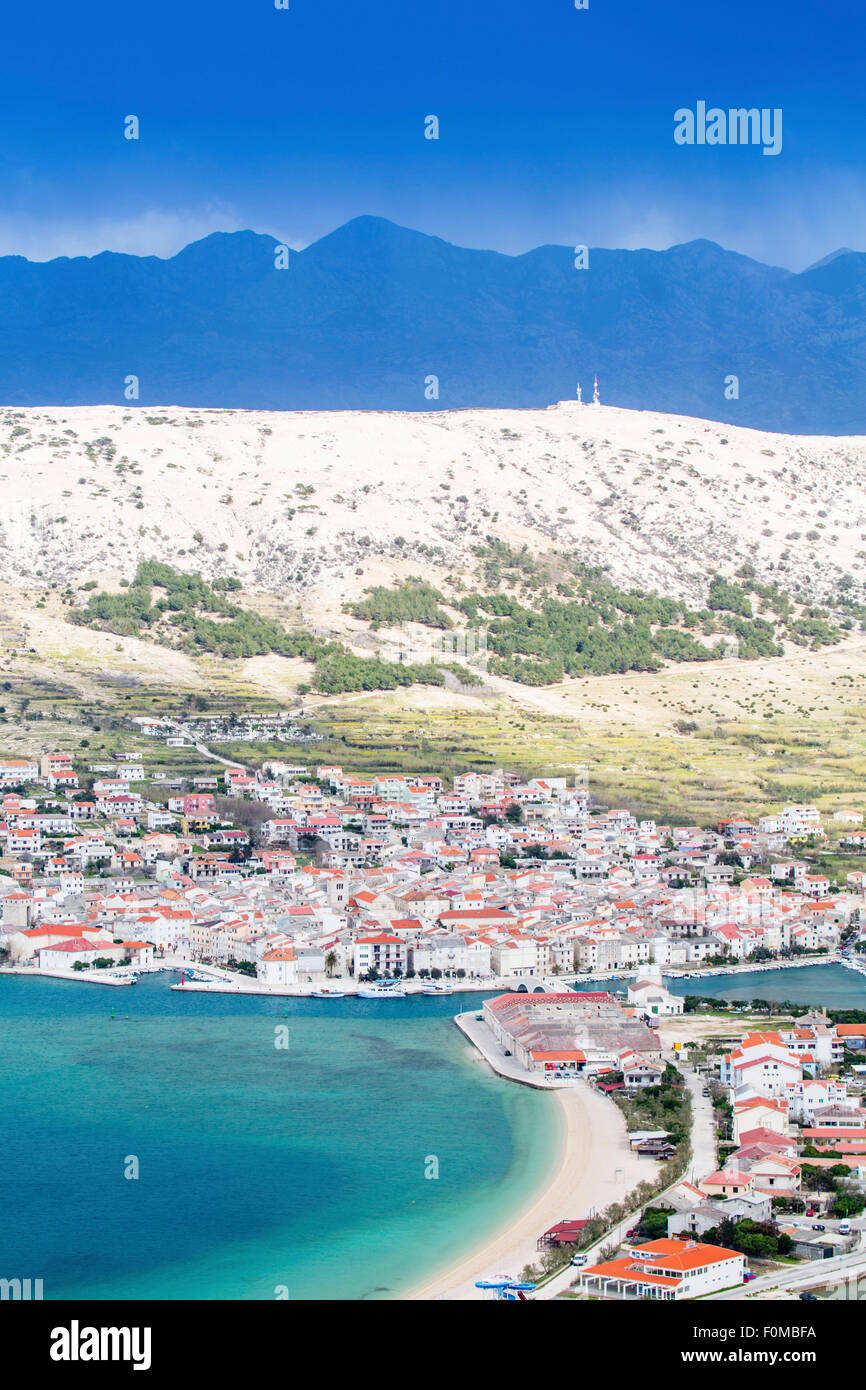 Reflection town pag in pag hi-res stock photography and images - Alamy