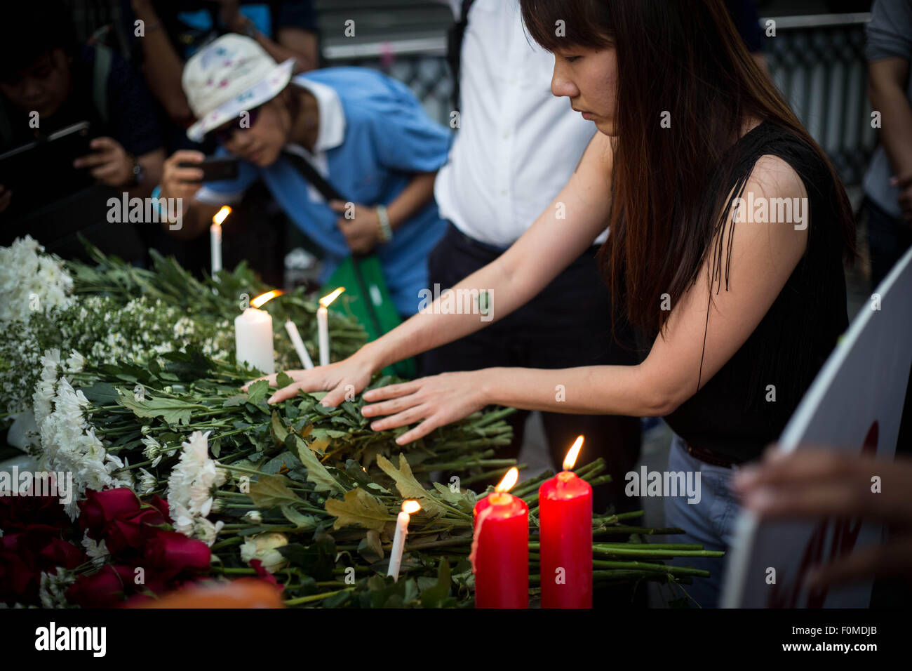 Hong kong mall broken hi-res stock photography and images - Alamy