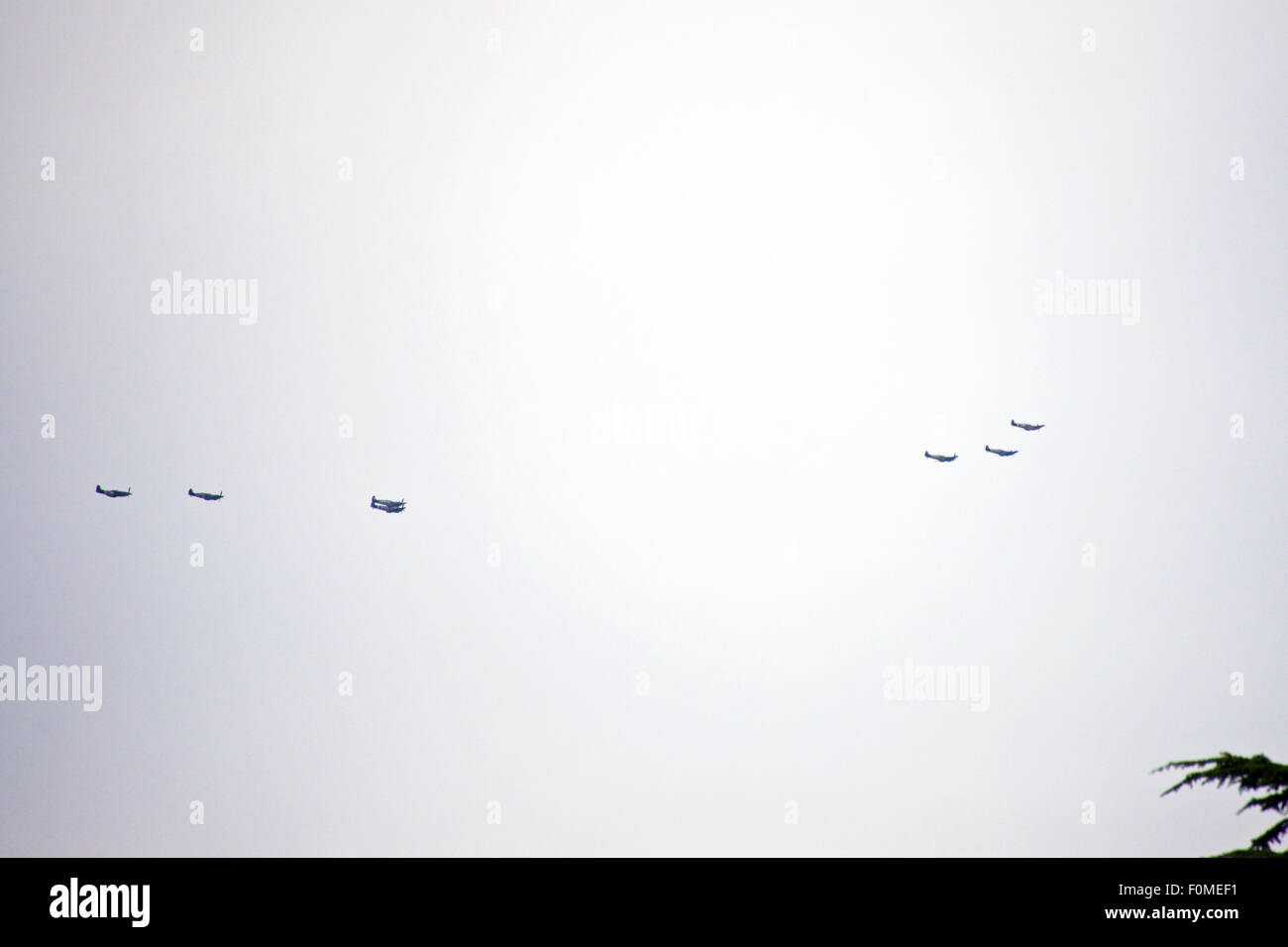 Battle of britain fly past hi-res stock photography and images - Alamy