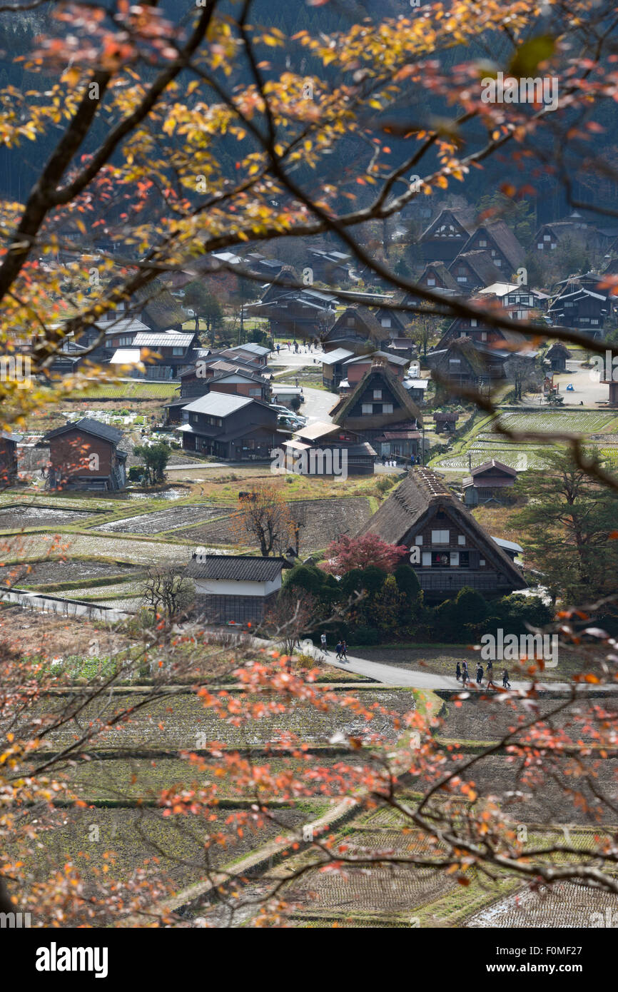 Gassho-zukuri folk houses, Ogimachi village, Shirakawa-go, near ...