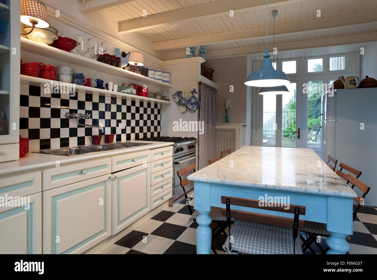 chessboard tile, kitchen interior Stock Photo - Alamy