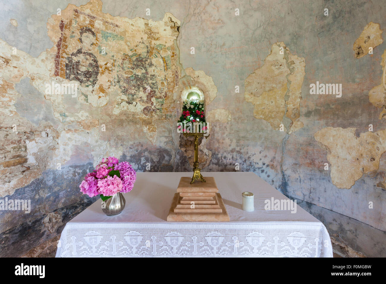 Ss gervasio e protasio hi-res stock photography and images - Alamy