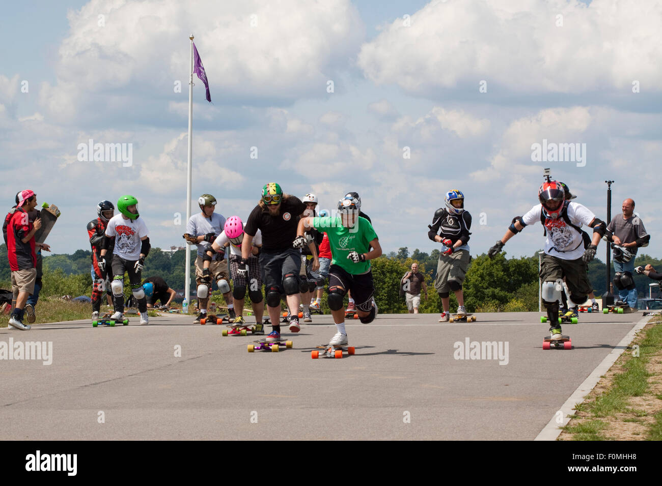 Start of a downhill skateboard/longboard race Stock Photo - Alamy