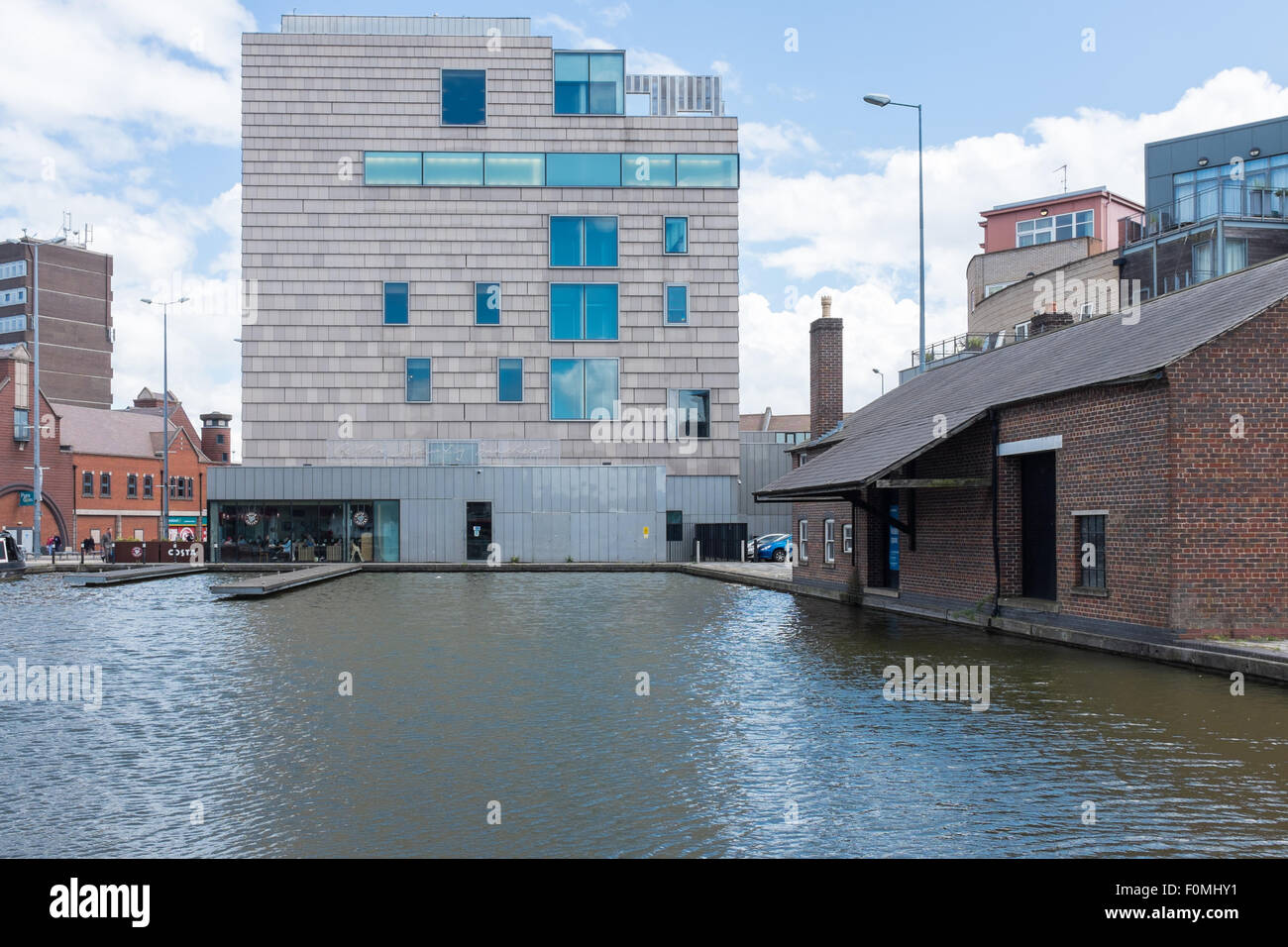 Gallery canal hi-res stock photography and images - Alamy