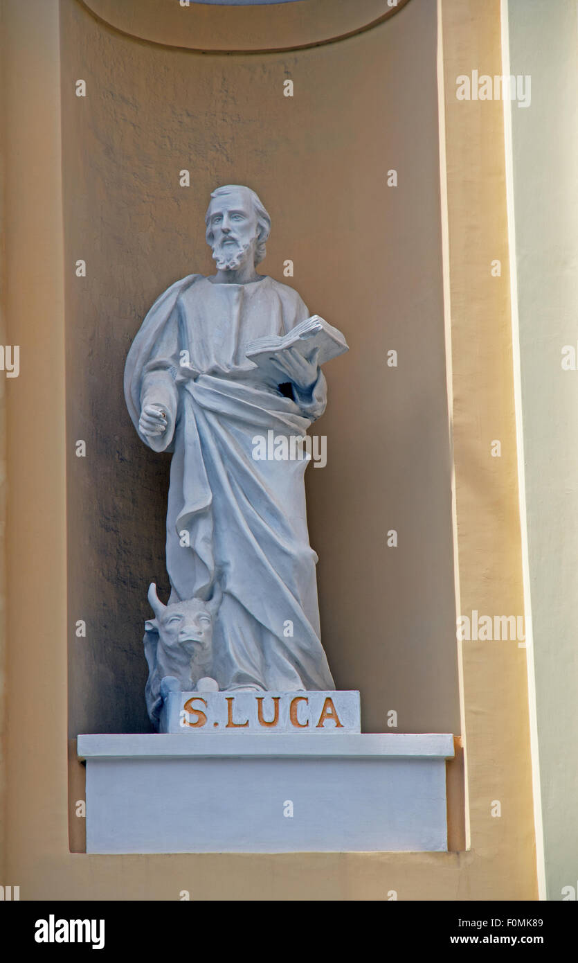 Minori, Santa Trofimena Church, with S Luca Statue in Niche, Amalfi ...