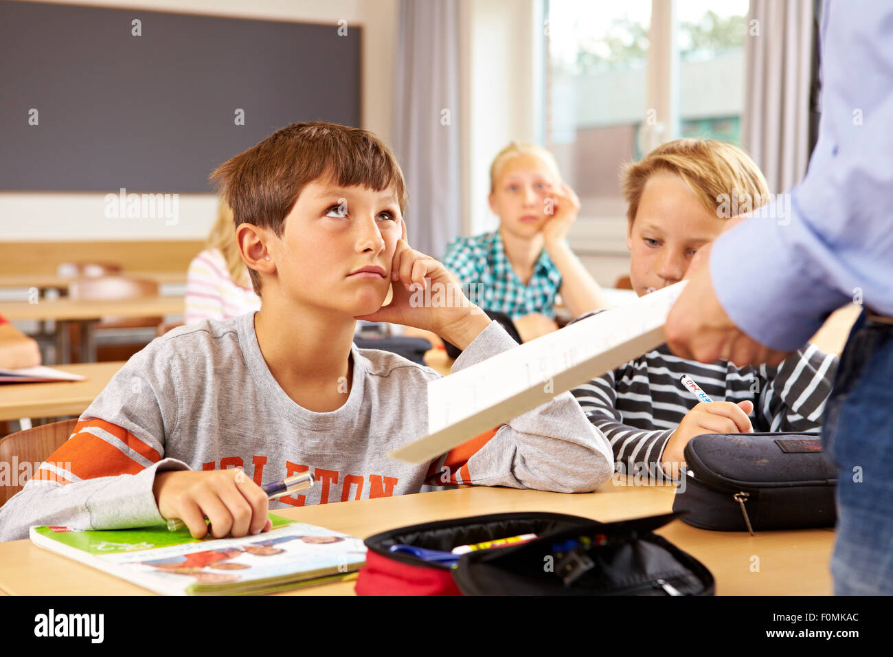 Teaching class symbol hi-res stock photography and images - Alamy
