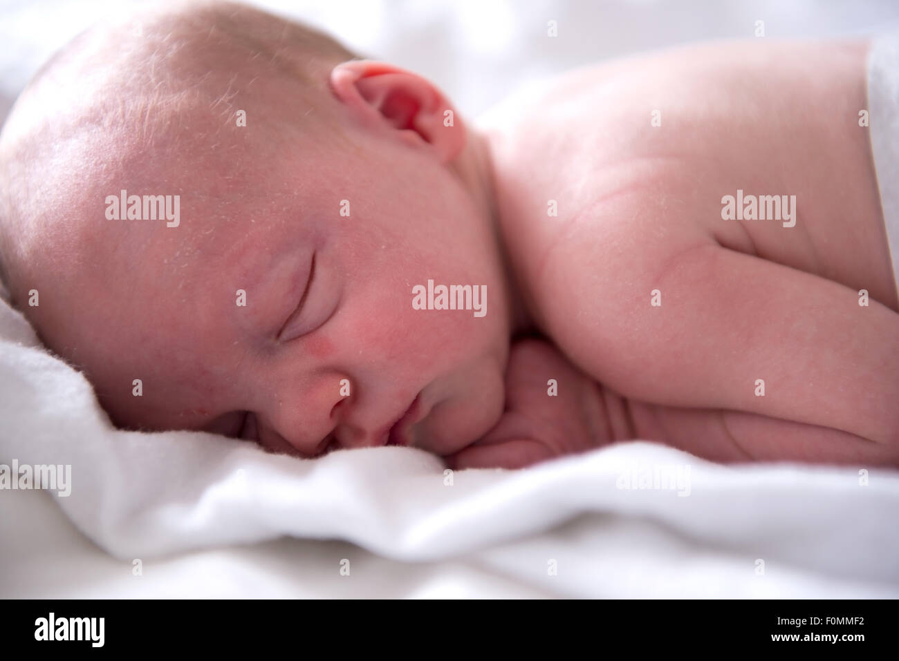 New born baby hi-res stock photography and images - Alamy