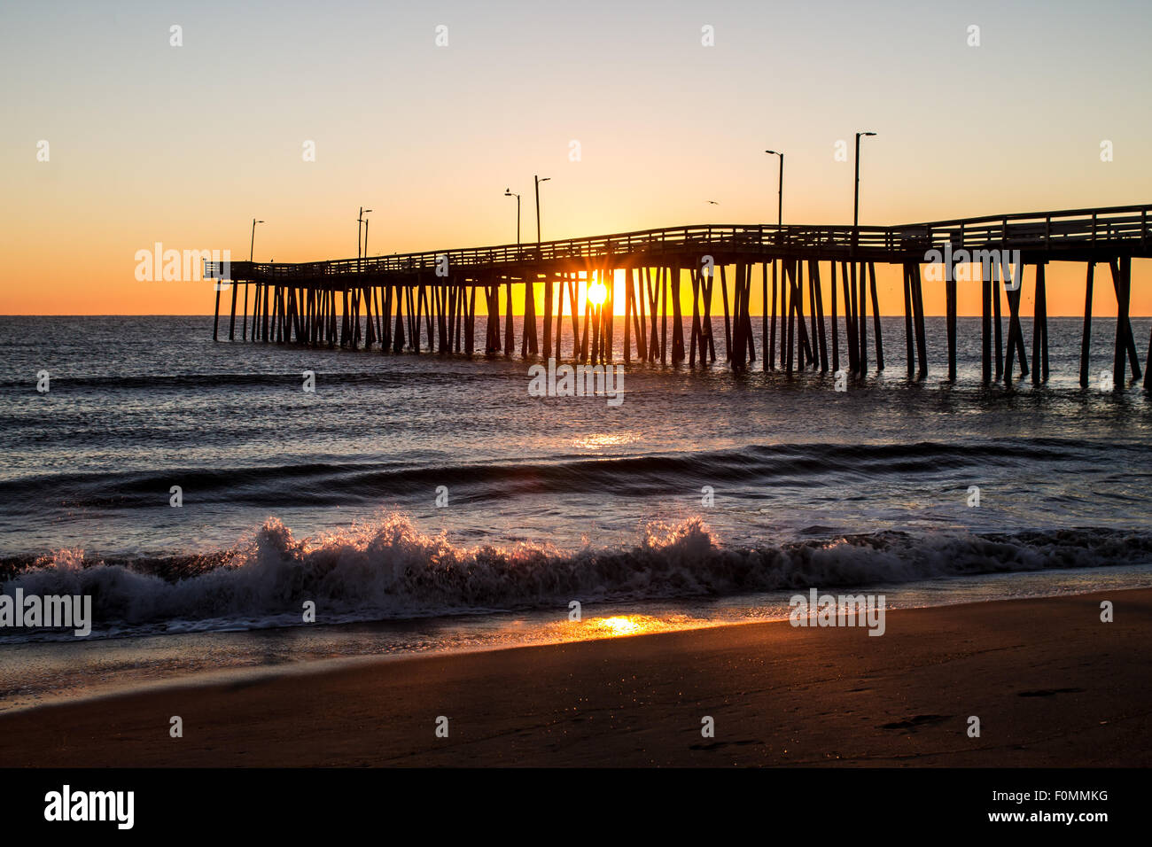 Virginia Beach Fishing Pier at Dawn Stock Photo - Alamy