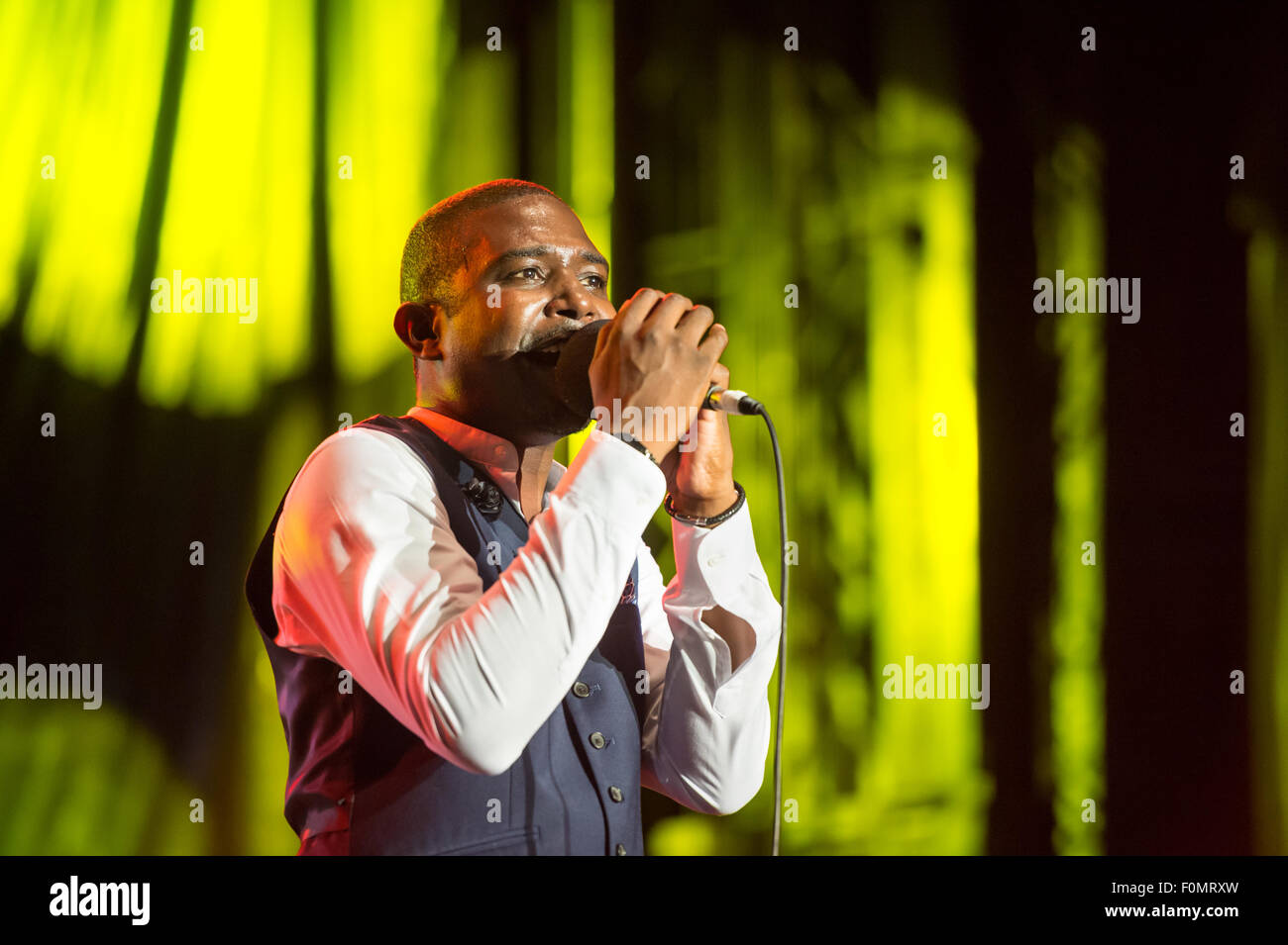 Bitty hi-res stock photography and images - Alamy