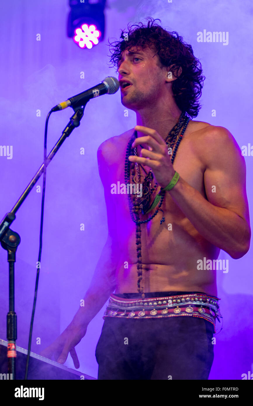 Tankus henge band hi-res stock photography and images - Alamy