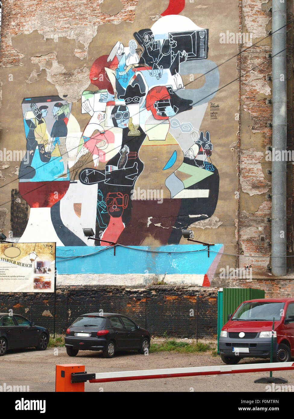 Graffiti on architecture hi-res stock photography and images - Alamy